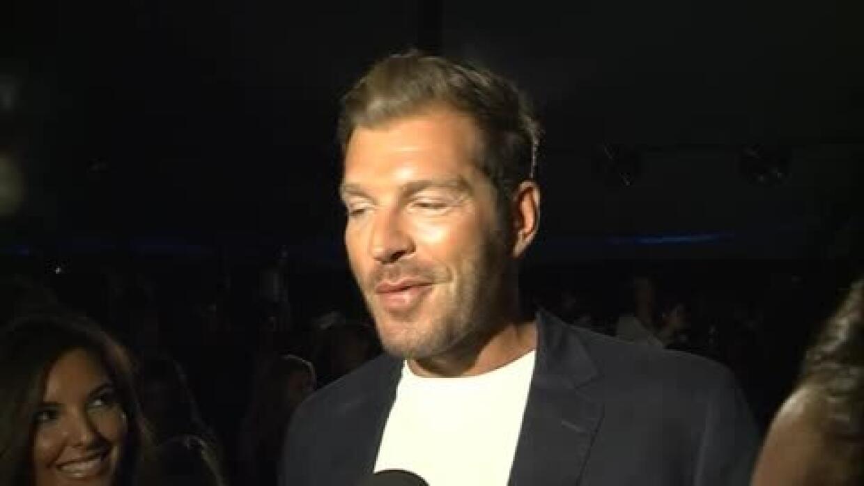 Darek presenta a su nueva novia